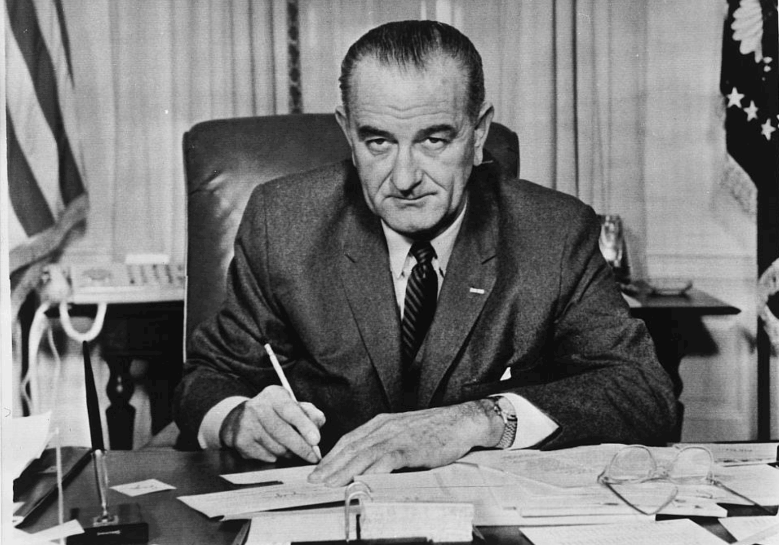 How 20th century presidents grew power at home and abroad - The Balance ...
